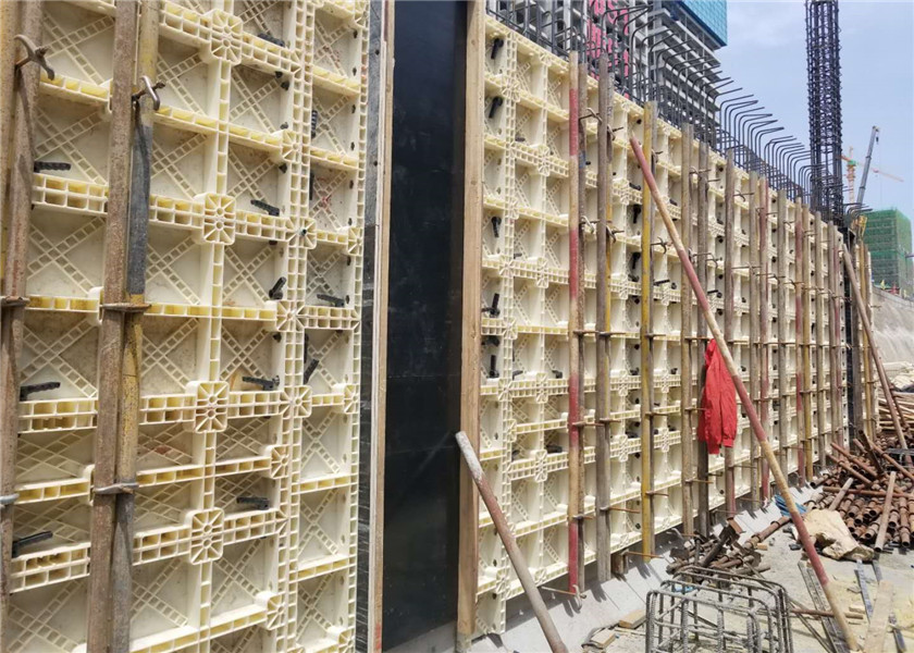 Het Systeem Plastic Bekisting van de Bouwconstructiebekisting voor ...